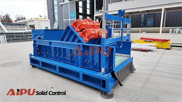 Shale Shaker as Core Equipment in Solids Control Systems_AiPu Solids ...